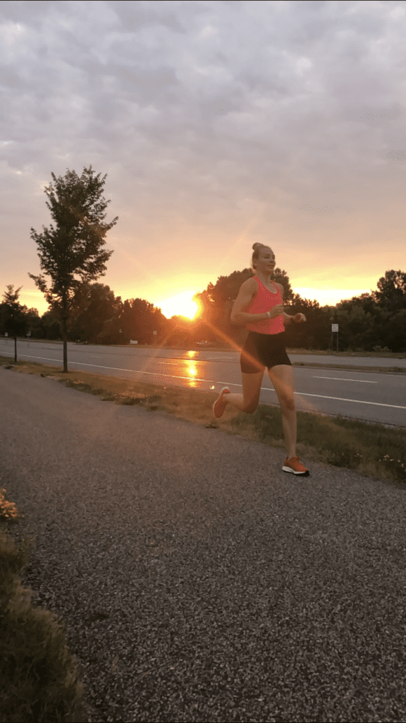 How to Wake Up Early to Workout - Joanna Unger Fitness